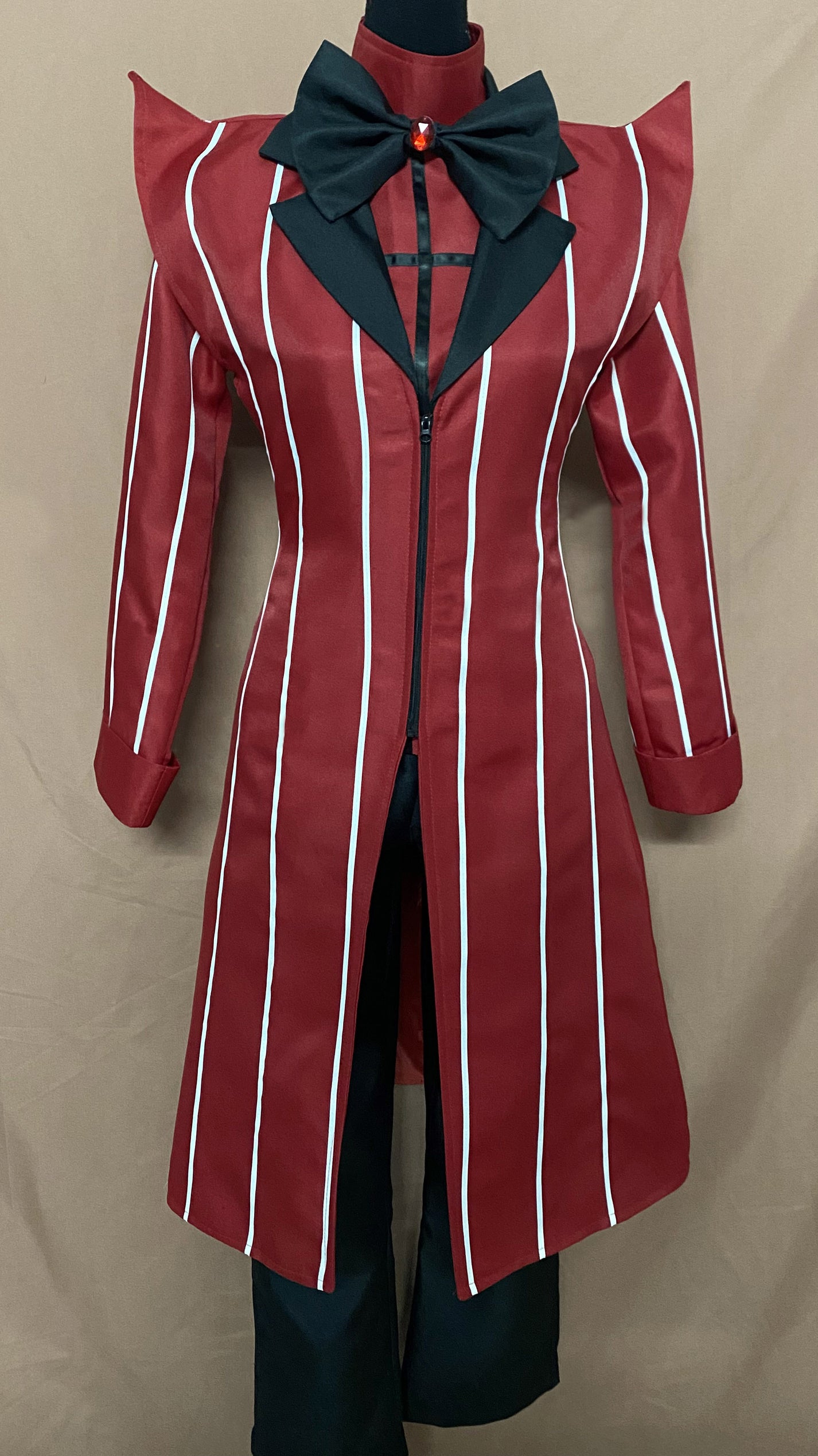 Alastor Cosplay Costume Buy – CosplaySparks