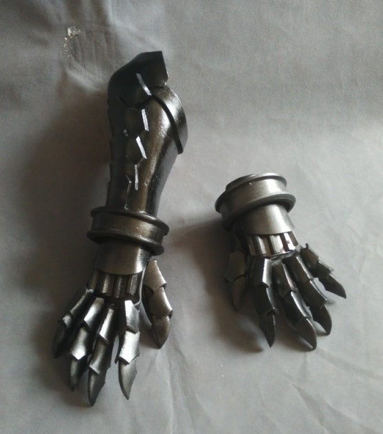 Atalanta Archer of Red Cosplay Gauntlet Buy – CosplaySparks
