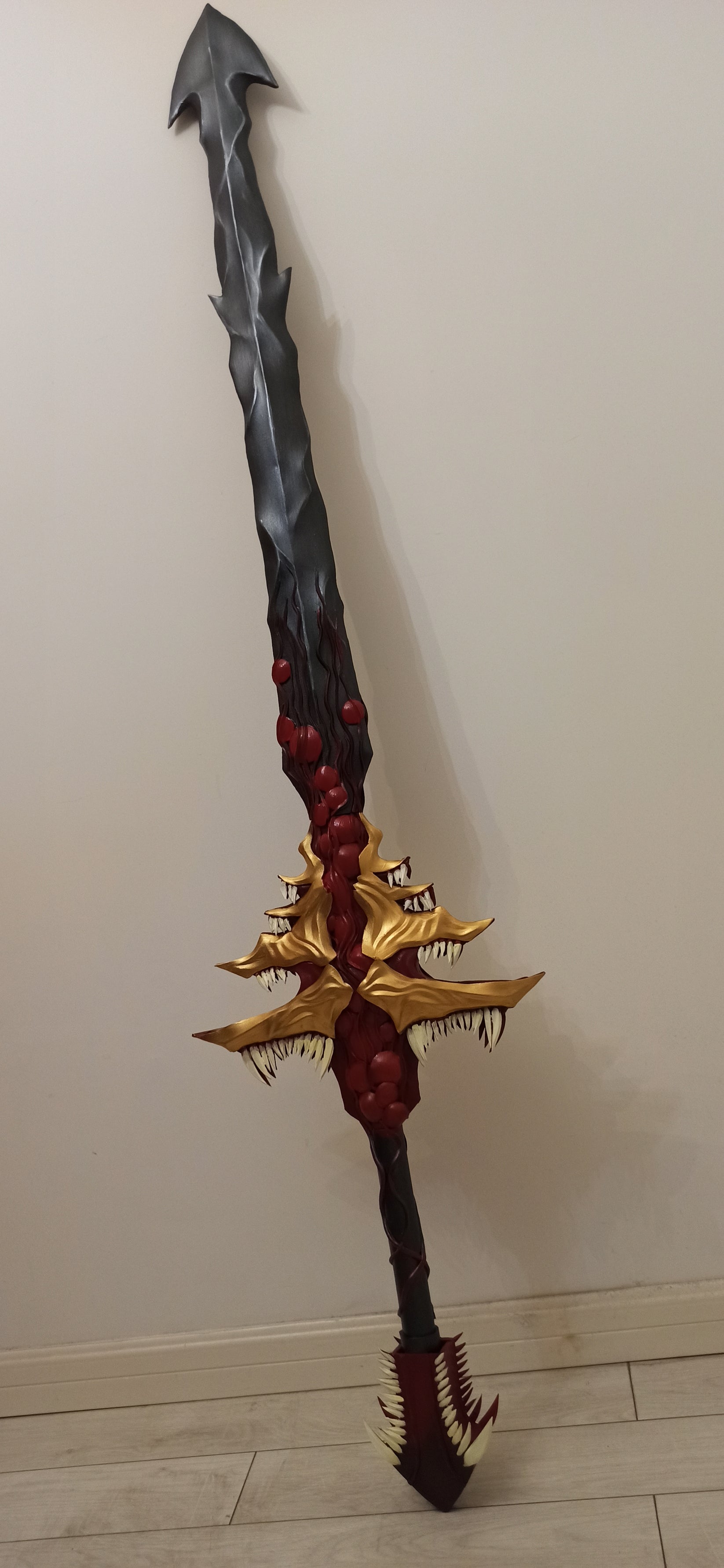 Balduran's Giantslayer Cosplay Prop for Sale – CosplaySparks