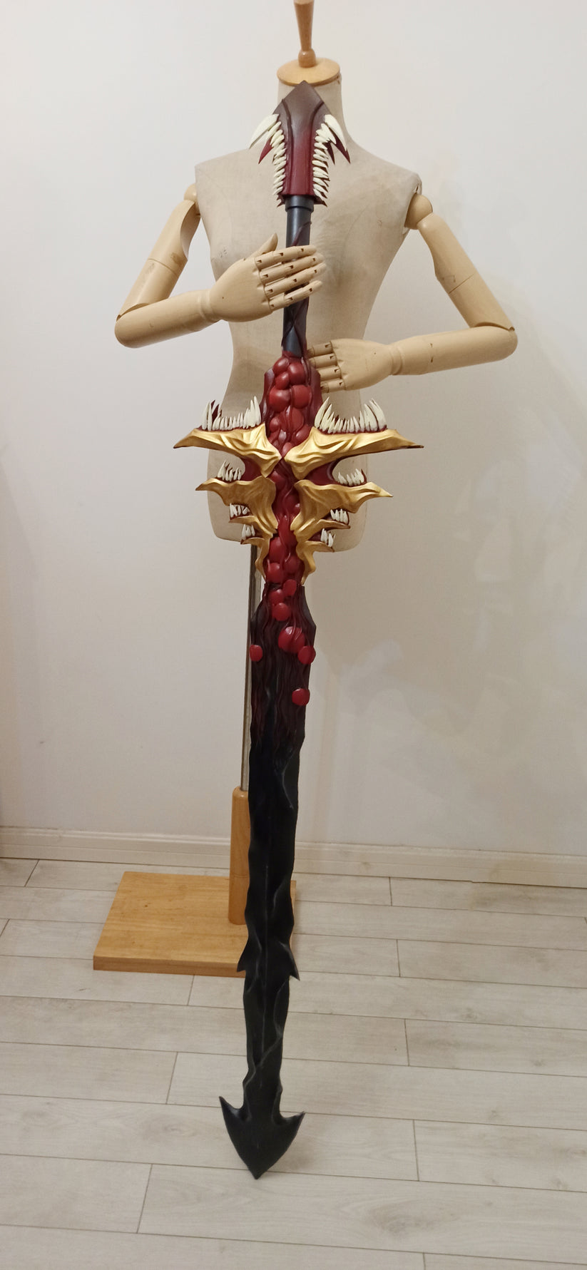 Balduran's Giantslayer Cosplay Prop for Sale – CosplaySparks