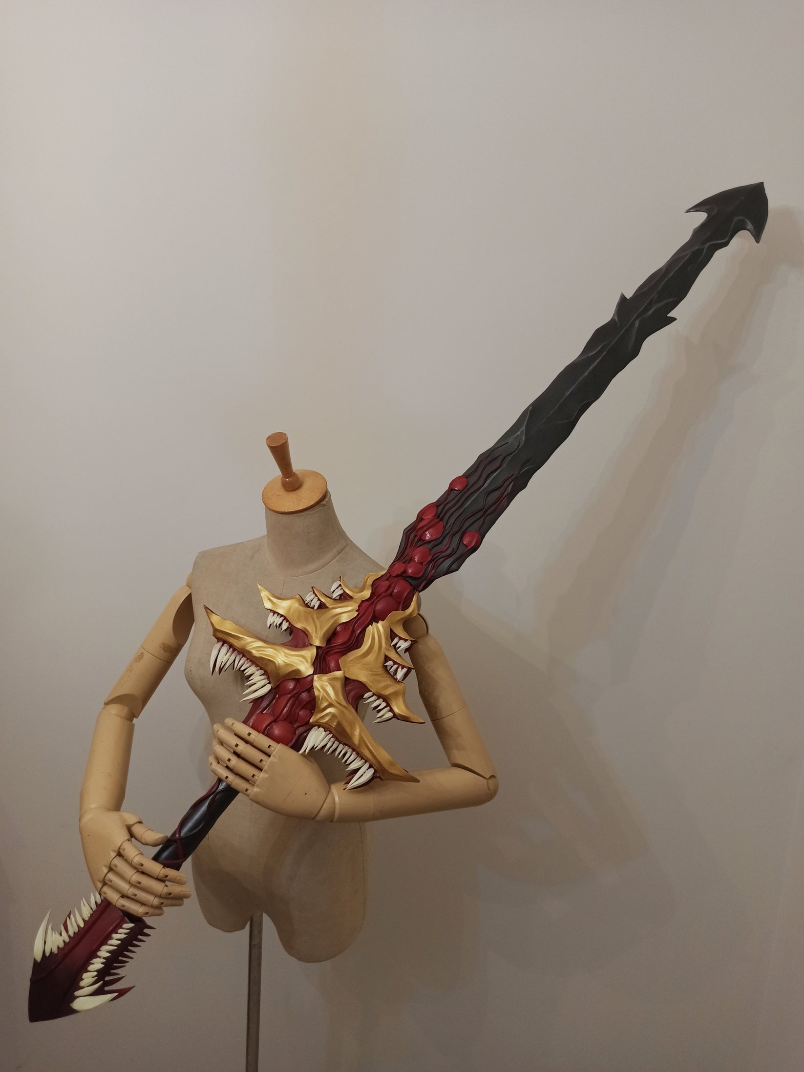 Balduran's Giantslayer Cosplay Prop for Sale – CosplaySparks