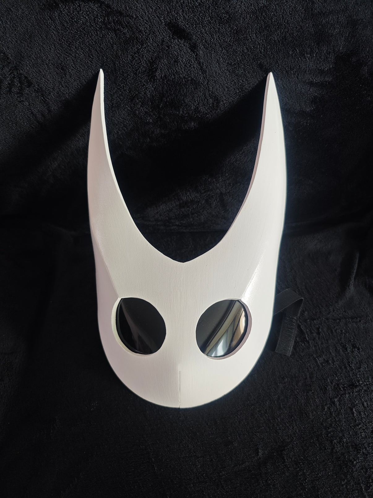 Hollow Knight Mask Cosplay for Sale – CosplaySparks