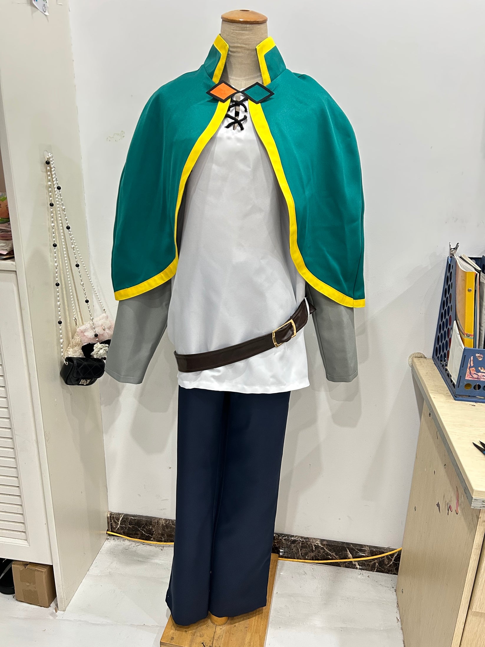 Kazuma Sato Costume Cosplay for Sale – CosplaySparks