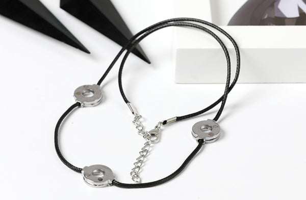 Itachi Uchiha Necklace Cosplay for Sale – CosplaySparks