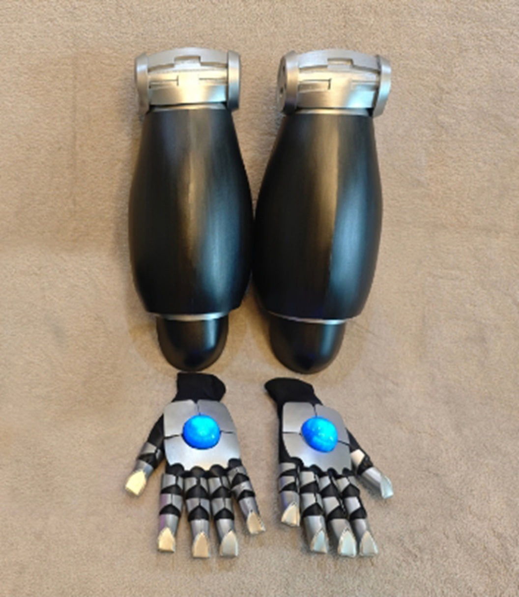 Reg Gauntlets Cosplay for Sale – CosplaySparks