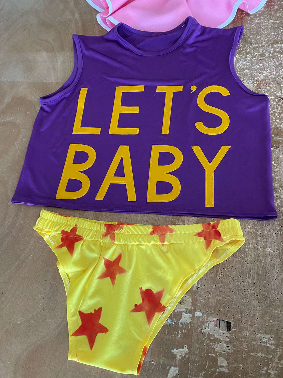 Senor Pink Costume Cosplay for Sale – CosplaySparks